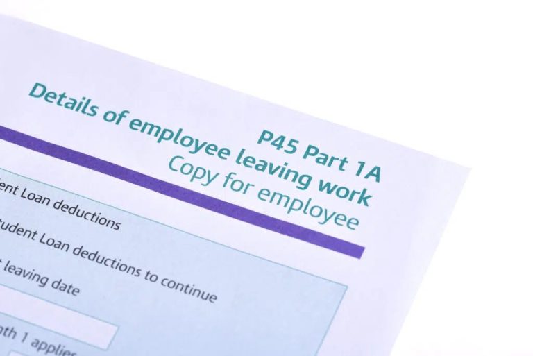 Czym jest P45? Omawiamy brytyjski formularz podatkowy | Pol-Plan Insurance